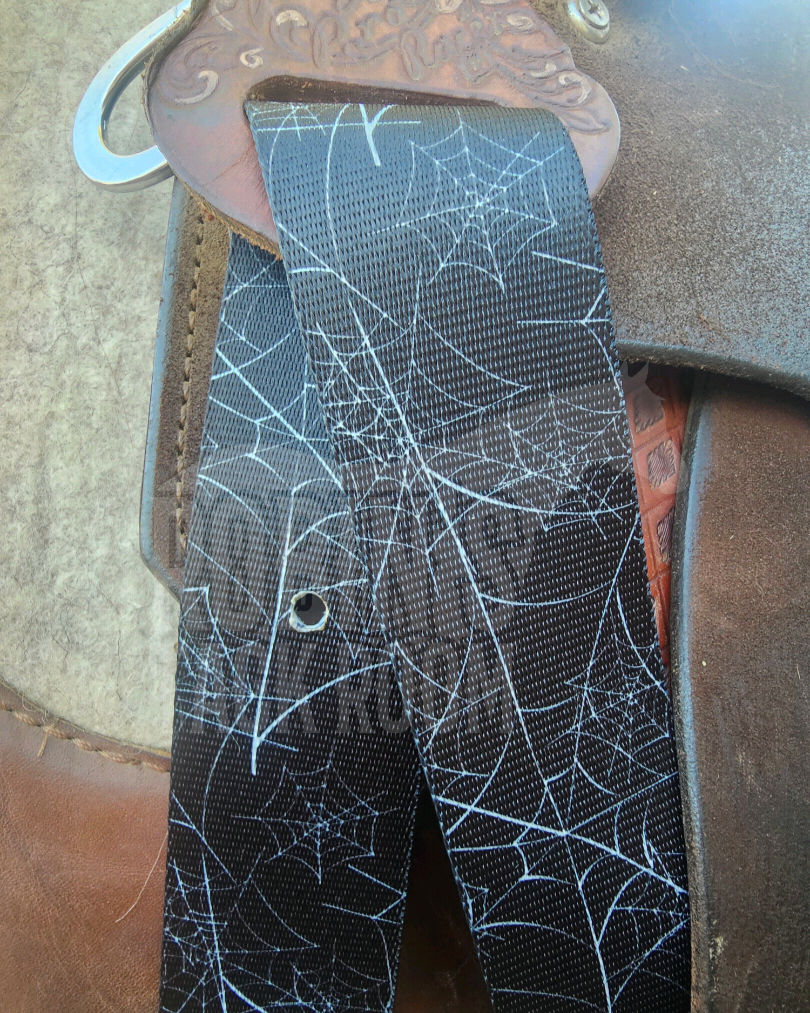 White spider webb latigo and off billet set – Robins Tack Room