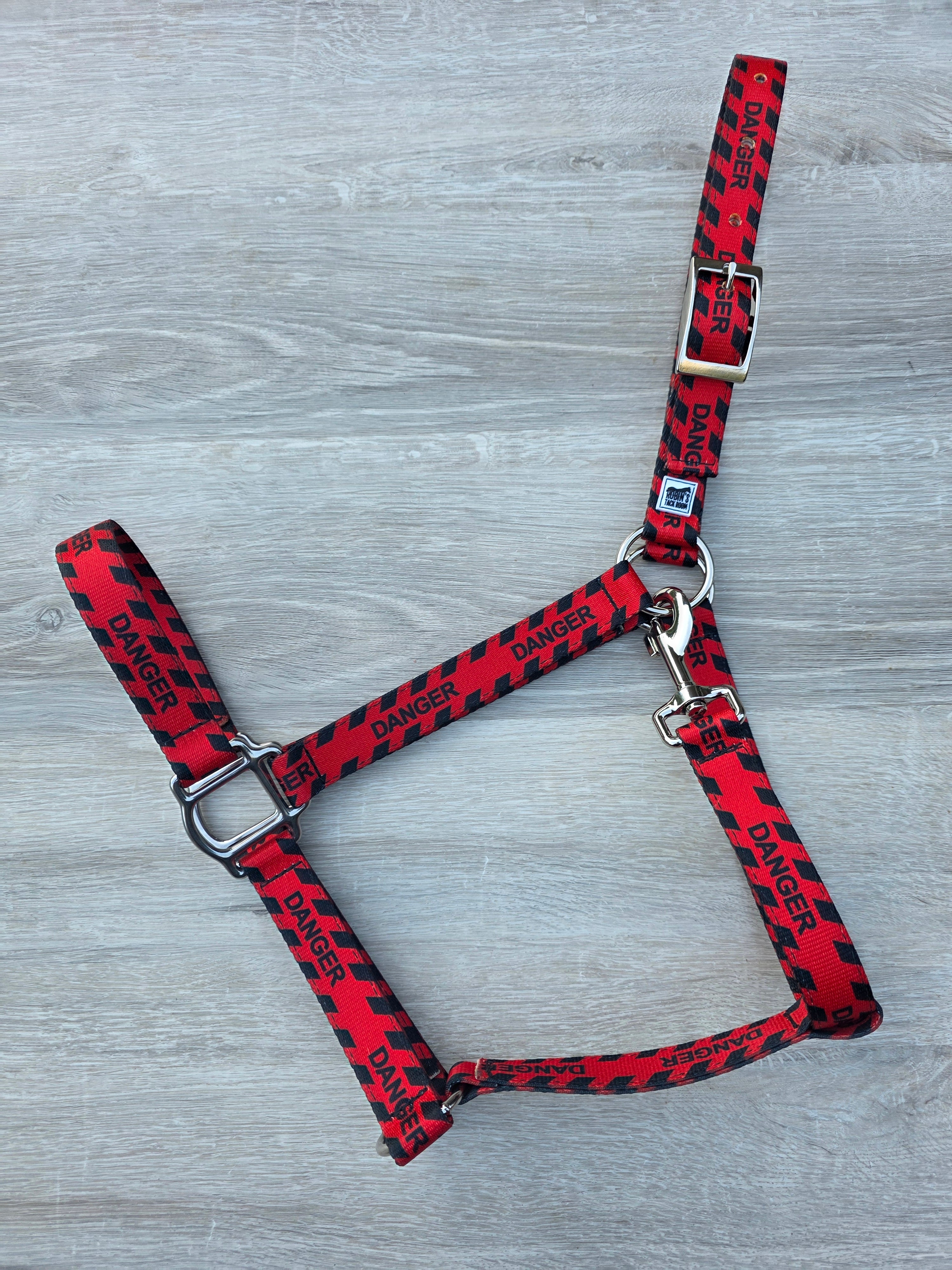Danger Halter – Robins Tack Room